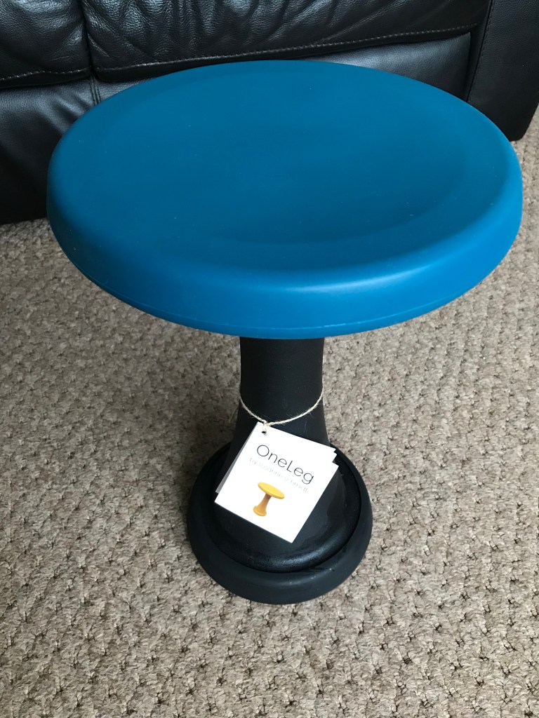 Review: Help Protect Your Back With The OneLeg Stool – Fraser’s Fun House